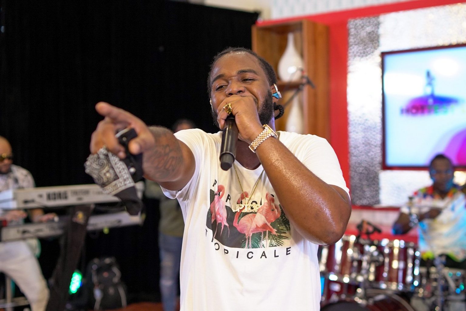 TeeJay Stays Positive With Konshens & Kemar Highcon At Digicel ...