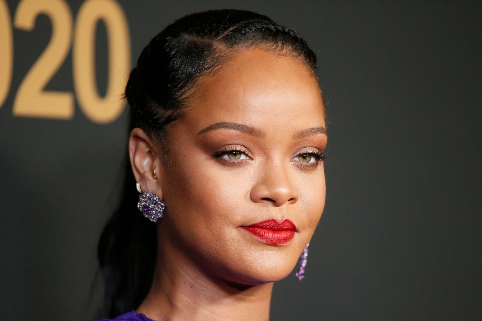 Rihanna Promises Her Reggae-Inspired Album ‘R9’ Will Be Worth The Wait ...