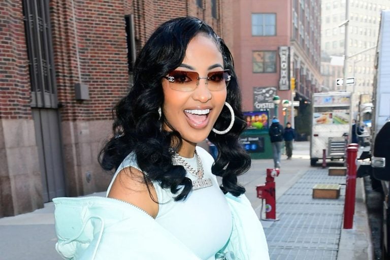 Shenseea Confirms She's In A Relationship And It's Not Drake Or London ...